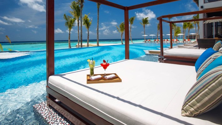 Luxury Holidays 2018 | Luxury Escapes with Elegant Resorts